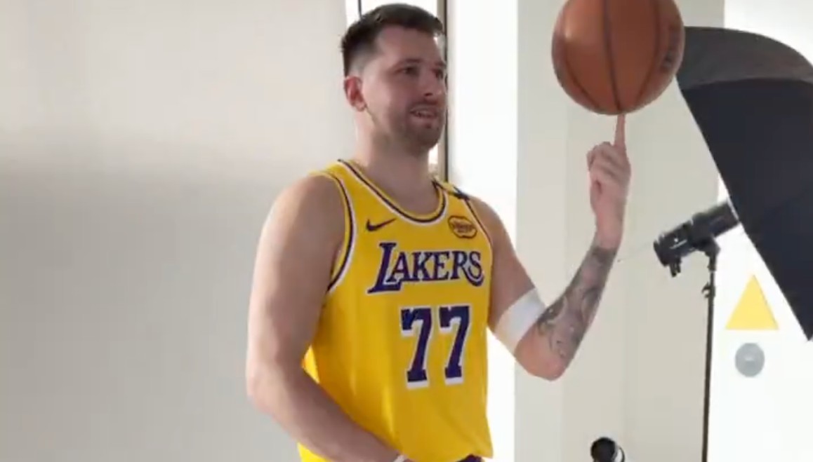 Luka Doncic avec le maillot des Lakers : où sont passés les 120 kilos